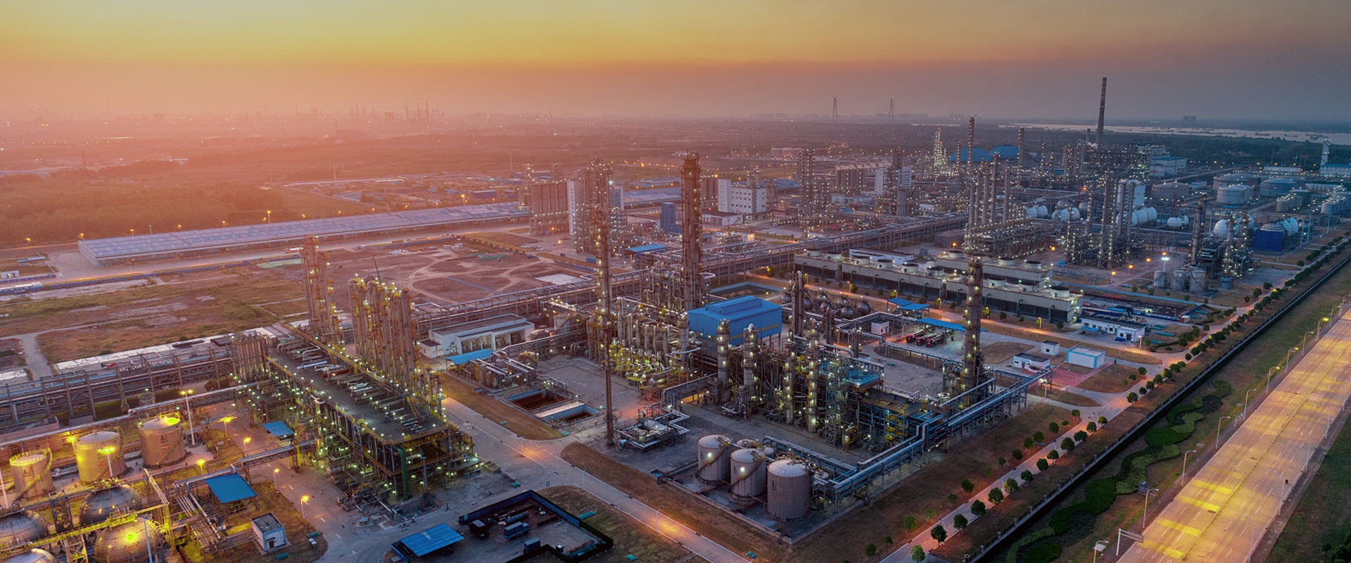 Drilling Rig Equipment - Red Horizon Energy